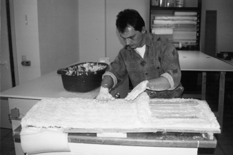 Das Tempern/Herstellung heizbarer Formen und Temperkammern – R&G Wiki